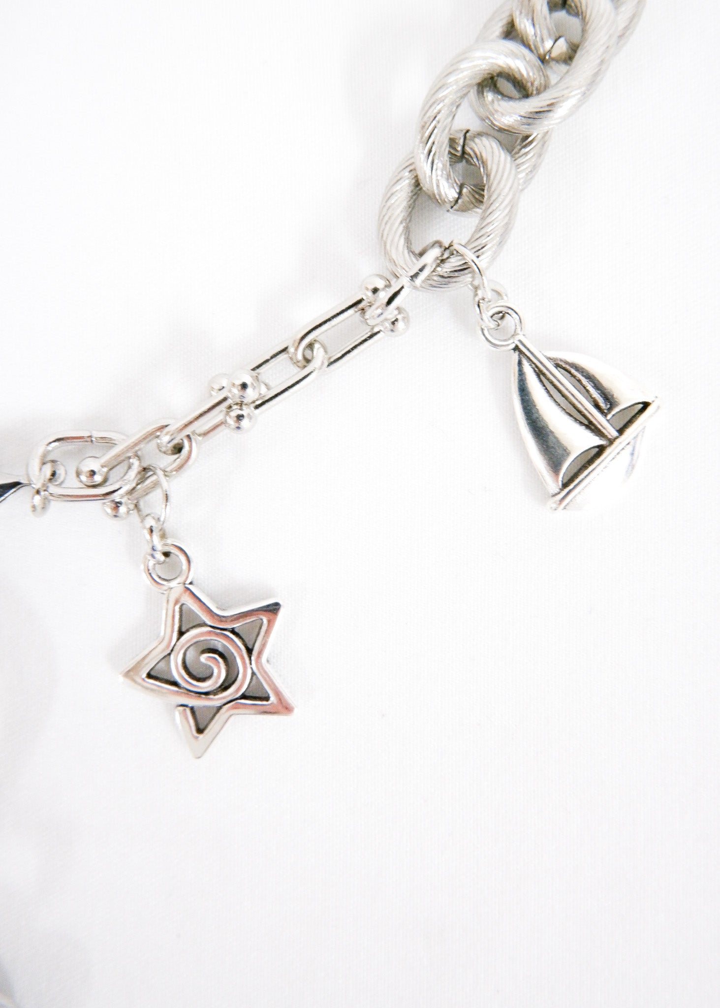 LIMITED CHARM NECKLACE /47 – Foundry Mews